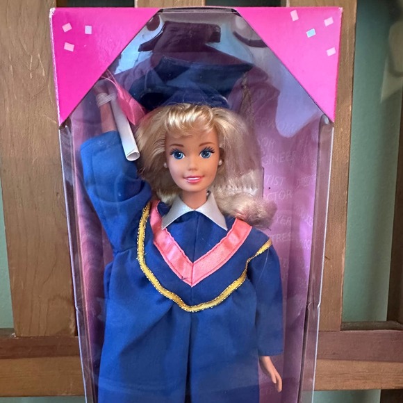 Mattel | Toys | Vintage 995 96 Graduation Barbie Nwt | Poshmark